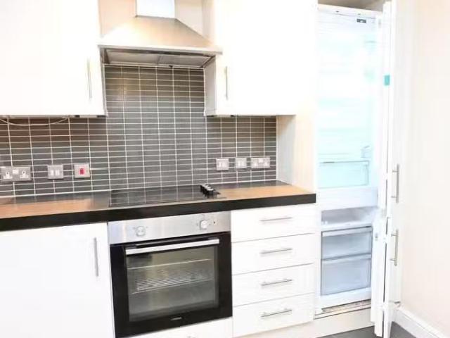 Unique 2 bedroom apartment for rent in Croft House, Allerton.