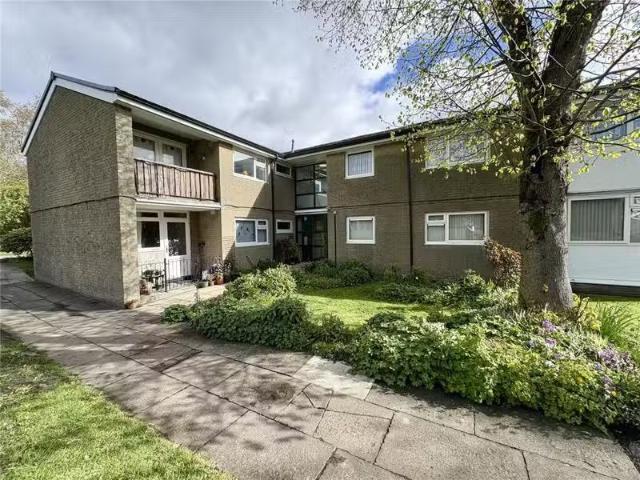 Rental! 2 bedroom apartment for rent in Mallard Place, Oswaldt.