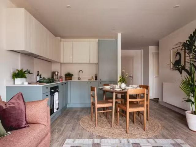 Cheap 2 bedroom apartment for rent in Milne Avenue, Cambridge.
