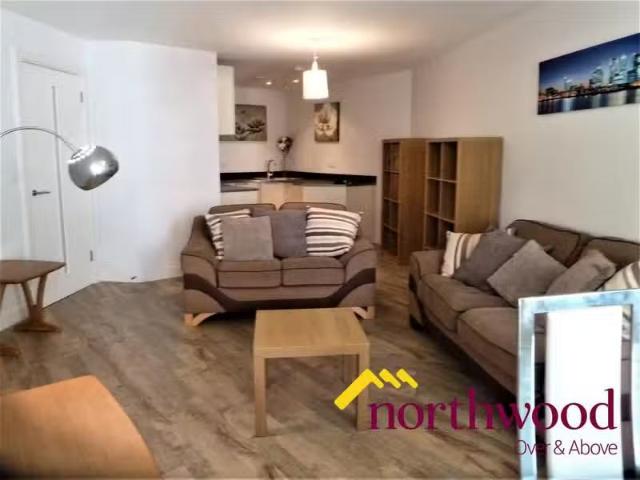 Rental! 2 bedroom flat for rent in Esinteraction Street, City.