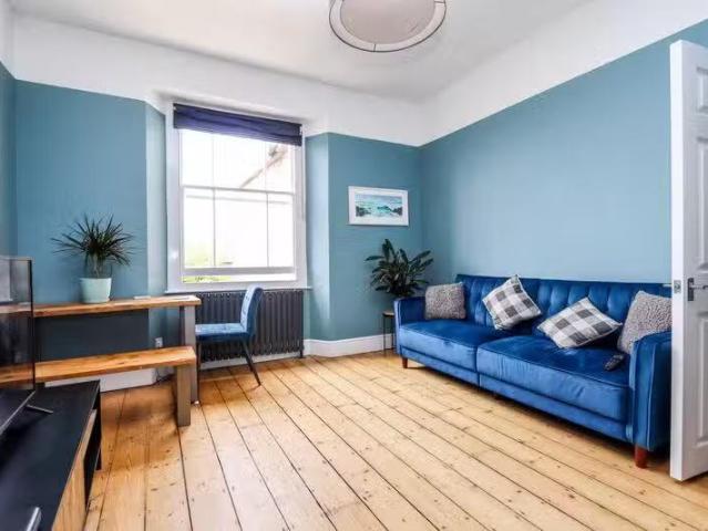 Cheap 2 bedroom flat for rent in Herbert Road, Clevedon, BS21