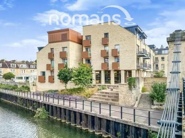 Rental! 2 bedroom flat for rent in River View Court, Victoria.