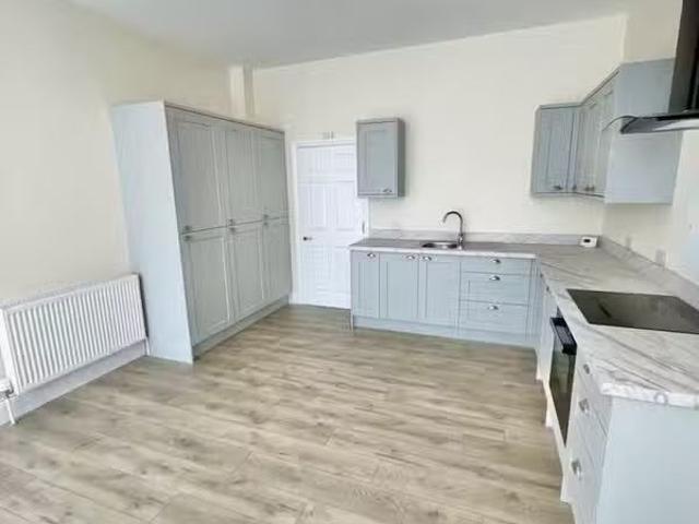 Unique 2 bedroom flat for rent in Wimborne Road, BOURNEMOUTH.