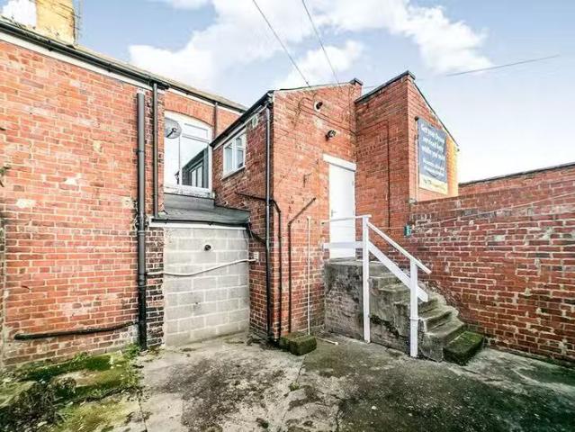 Cozy 2 bedroom Flat to rent, Main Street, Crawcrook, NE40 £49.