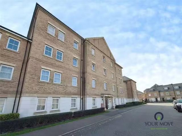 Deal! 2 bedroom Flat to rent, Rainbow Road, Erith, DA8 £1,700.
