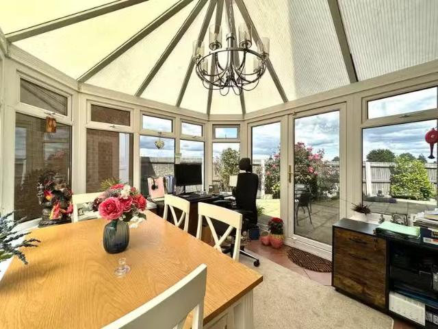 Deal! 2 bedroom house for rent in Fellbrook Close, Stechford B33