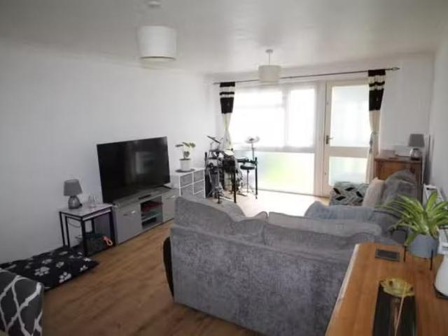 Cheap 2 bedroom terraced house for rent in Westfield, Radstock.