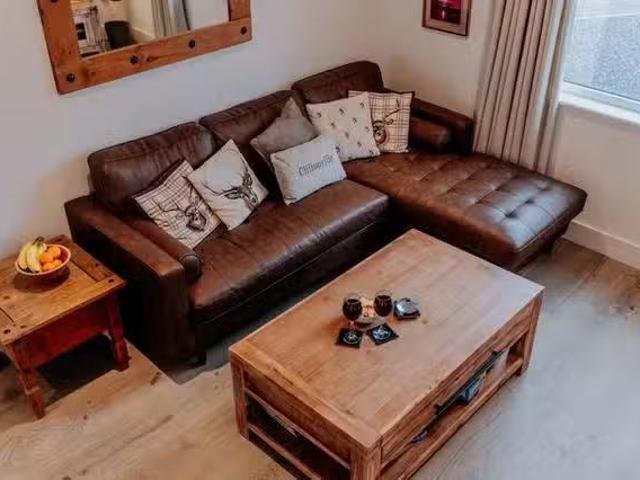 Nice 2 BR Hafan Deg