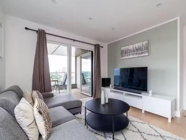 Nice 2 BR Oriental Square