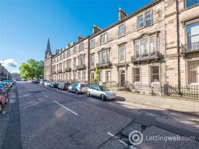 Rental! 2 BR Property to rent in Manor Place, Edinburgh, EH3