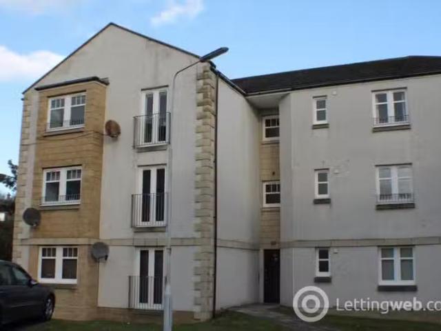 Nice 2 BR Property to rent in Merchants Way, Inverkeithing, Fi.
