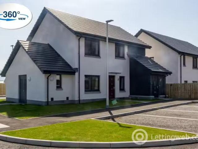 Just in! 2 BR Property to rent in Ben Avon Place, Aviemore, PH.