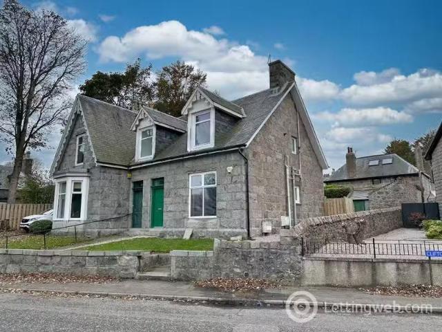 Charming 2 BR Property to rent in Clifton Road, Hilton, Aberde.