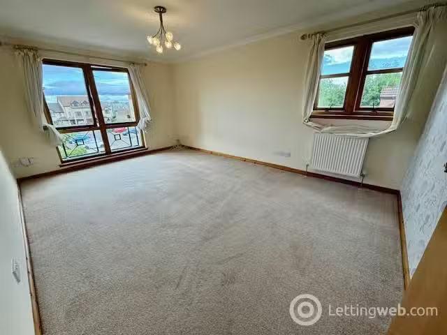 Cheap 2 BR Property to rent in Easter Hermitage