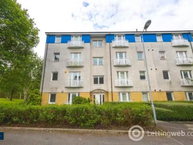For Rent! 2 BR Property to rent in Flat 0/2 30 Netherton Garde.