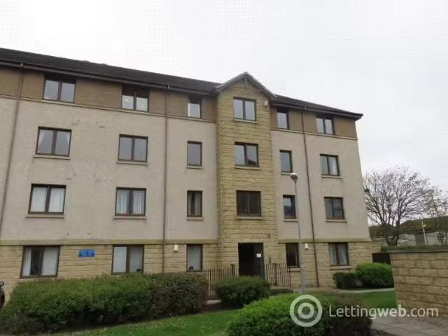 Rental! 2 BR Property to rent in Links View, Links View, Aberd.