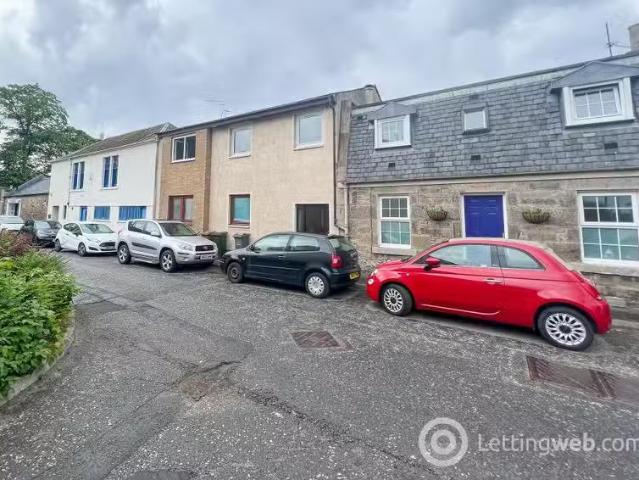 Cozy 2 BR Property to rent in Quality Street Lane, Davidsons M.