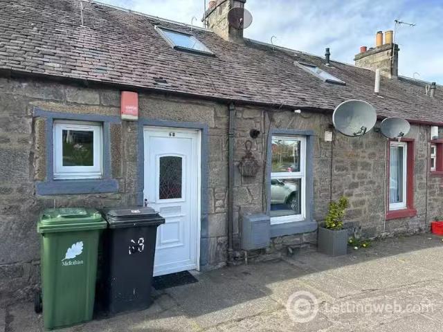 Just in! 2 BR Property to rent in Straiton Road, Straiton, Mid.