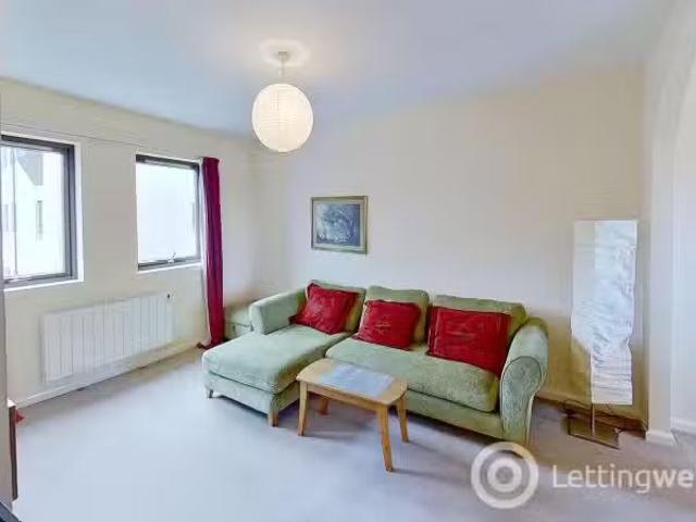 New 2 BR Property to rent in Sandport, Edinburgh, EH6