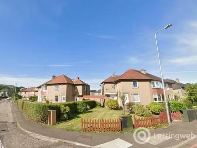 Charming 2 BR Property to rent in 132, Colinton Mains Drive, E.