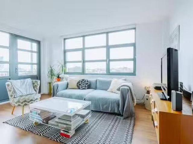 Rental! 2 BR Southgate Road