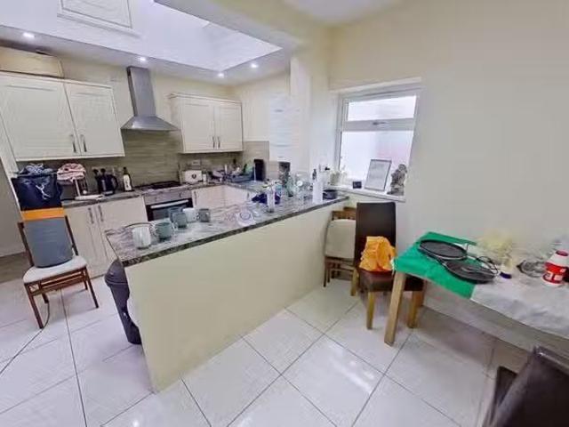 Cheap 4 BA 4 bedroom house for rent in Lottie Road, Selly Oak.
