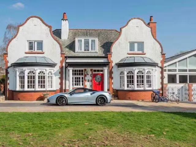 Deal! 4 BA 6 bedroom detached house for rent in Merlwood, 97 J.