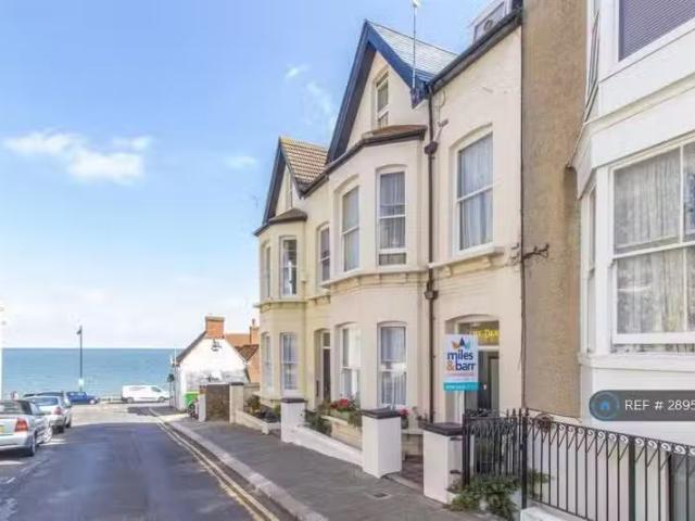 New 4 BA 1 bedroom house share for rent in East Street, Herne.
