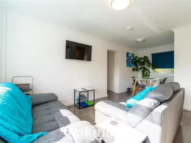 Rental! 4 bedroom apartment for rent in Leahurst Crescent, Bir.
