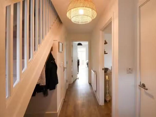 Rental! 4 bedroom detached house for rent in Ash Road, Fordham.