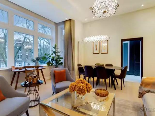 Unique 4 bedroom property to let in Fitzjohns Avenue, London.