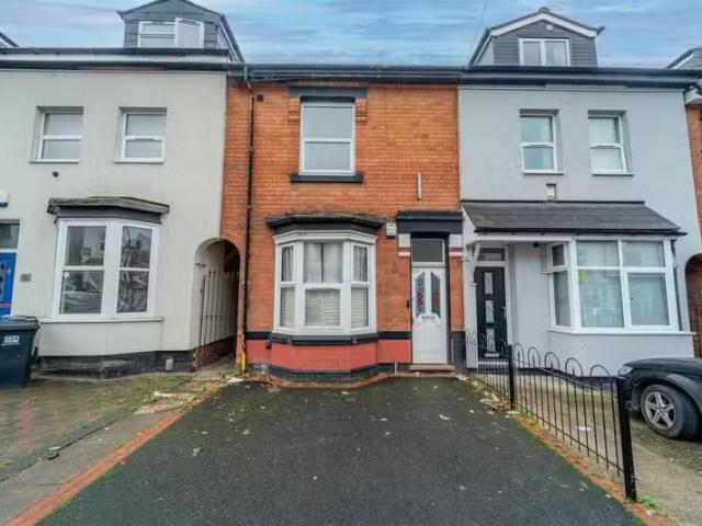 Unique 5 BA 5 bedroom house for rent in Heeley Road, Birmingha.