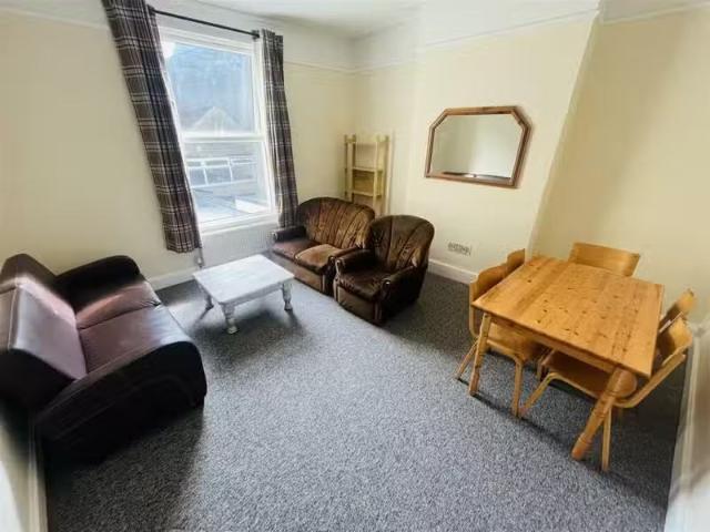 Unique 5 bedroom flat for rent in BPC01825, Cromwell Road, St.