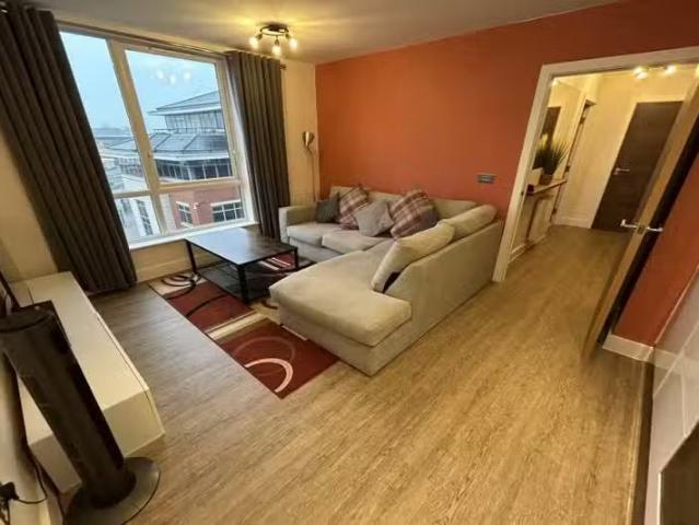 Just in! Crossford Court, Dane Road, Sale, 1 bedroom, Apartment