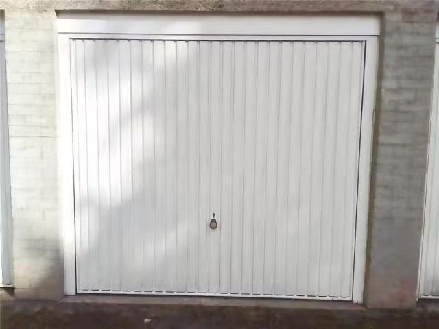 Rental! Garage for rent in Garage, Lake Road East, Cardiff, CF23