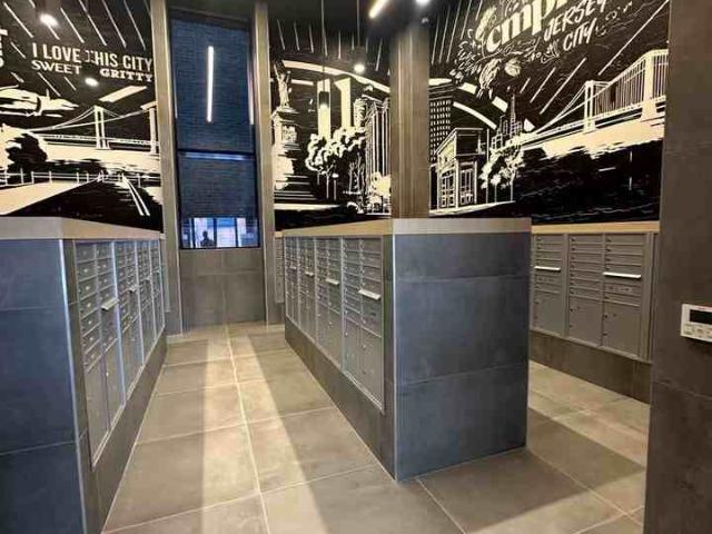 Rental Deals 2 Bedroom Apartment for Rent at 9 Homestead Pl, Jersey City, NJ 07306 Journal Square