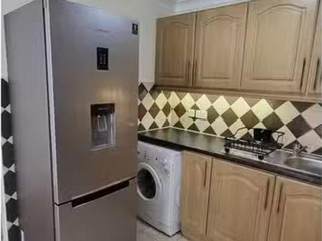 Unique Flat to rent in Abbotswood Way, Hayes UB3