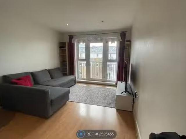 Just in! Flat to rent in Shadwell, London E1