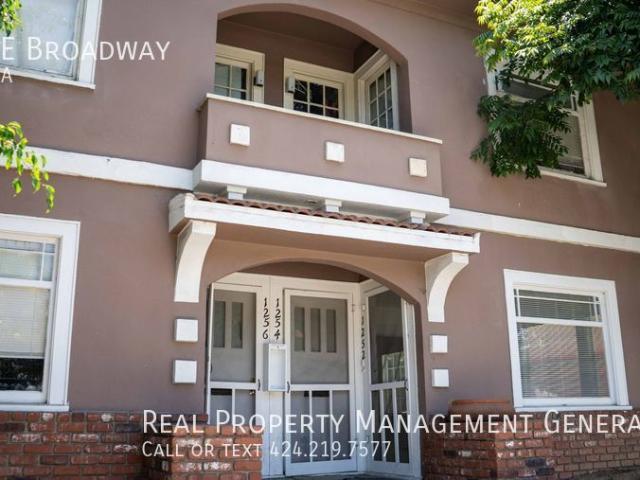 Rental On Prime East Broadway!