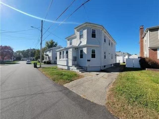Rental, Multi Family North Providence, RI 45 Byron St #2