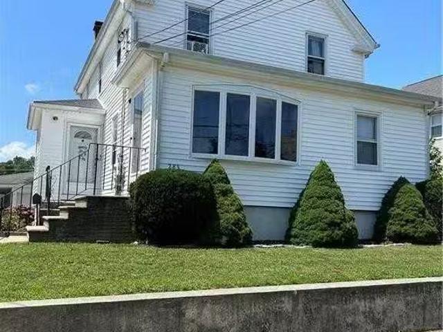 Rental, Multi Family Cranston, RI 283 Magnolia St