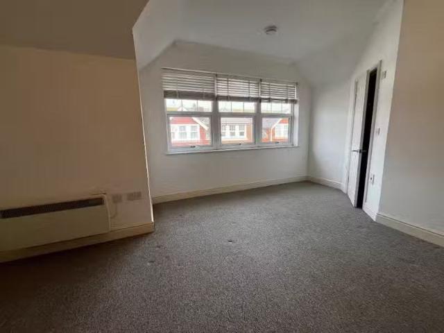New Studio flat for rent in Cambridge Road, Eastbourne, East S.