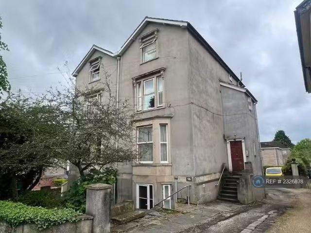 Nice Studio flat for rent in Berkeley Road, Bishopston, Bristo.