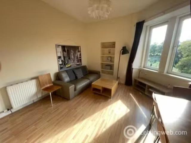 Unique Property to rent in Balcarres Street, Morningside, Edin.