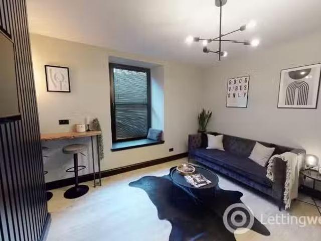 Unique Property to rent in Ferryhill Terrace, Ferryhill, Aberd.