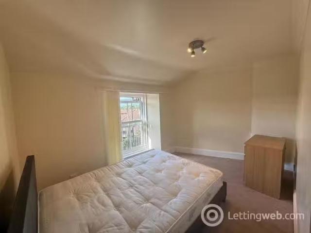 Cozy Property to rent in Leith Walk, Leith, Edinburgh, EH6 5EL