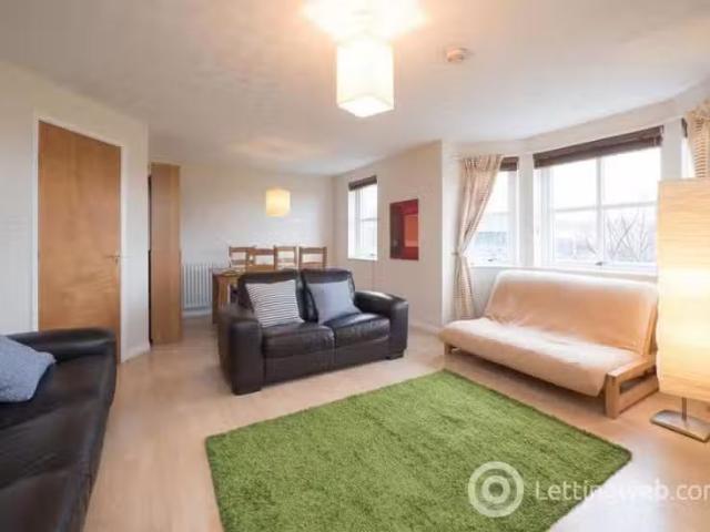 For Rent! Property to rent in North Meggetland, Craiglockhart.