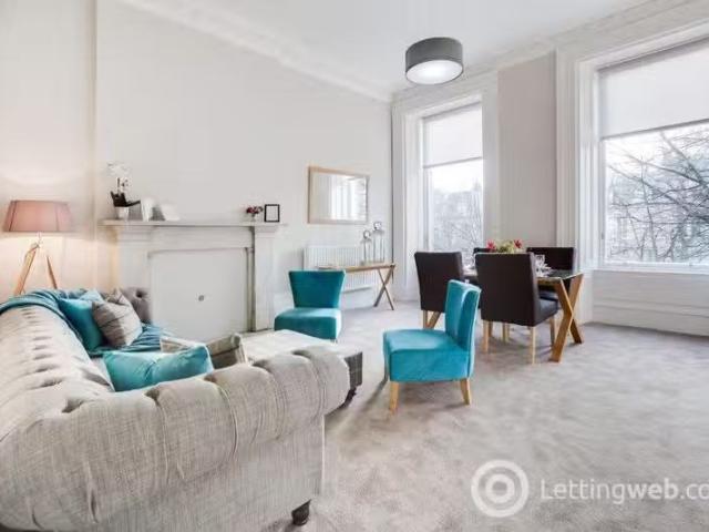 Cozy Property to rent in Ruskin Terrace, Kelvinbridge, Glasgow.