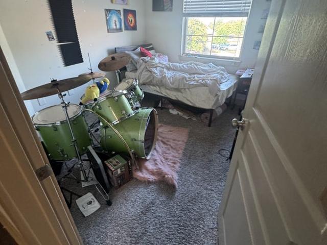 Renting my spare room for someone in need