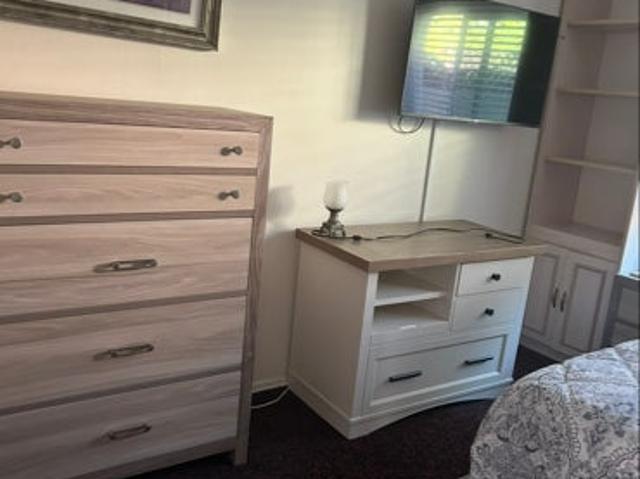 Renting one room for 6 months only